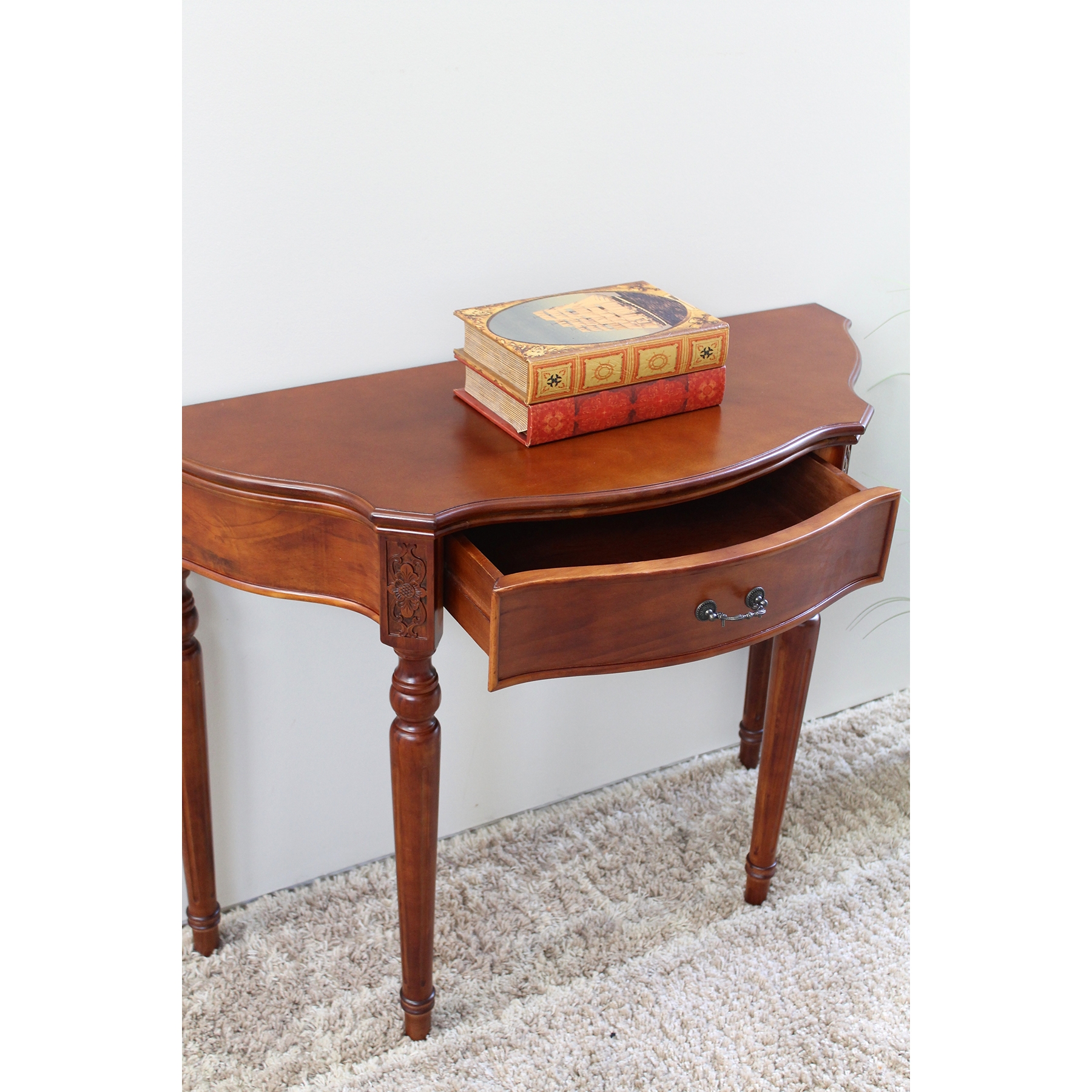 Windsor Serpentine Sofa Table - Fluted Legs | DCG Stores