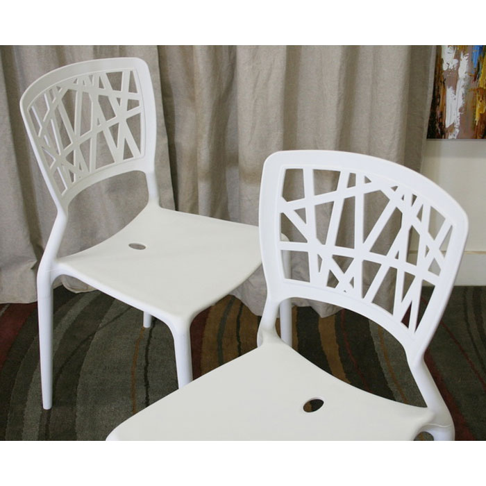 Oketo Stackable White Plastic Modern Dining Chair | DCG Stores
